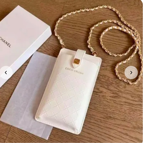 CHANEL | Bags | Chanel Coco Crush Phone Holder Gwp | Poshmark